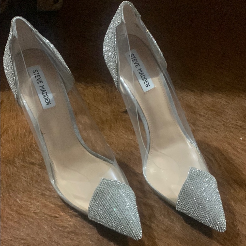 Steve Madden Silver Stiletto Heels With Glitter - Gem